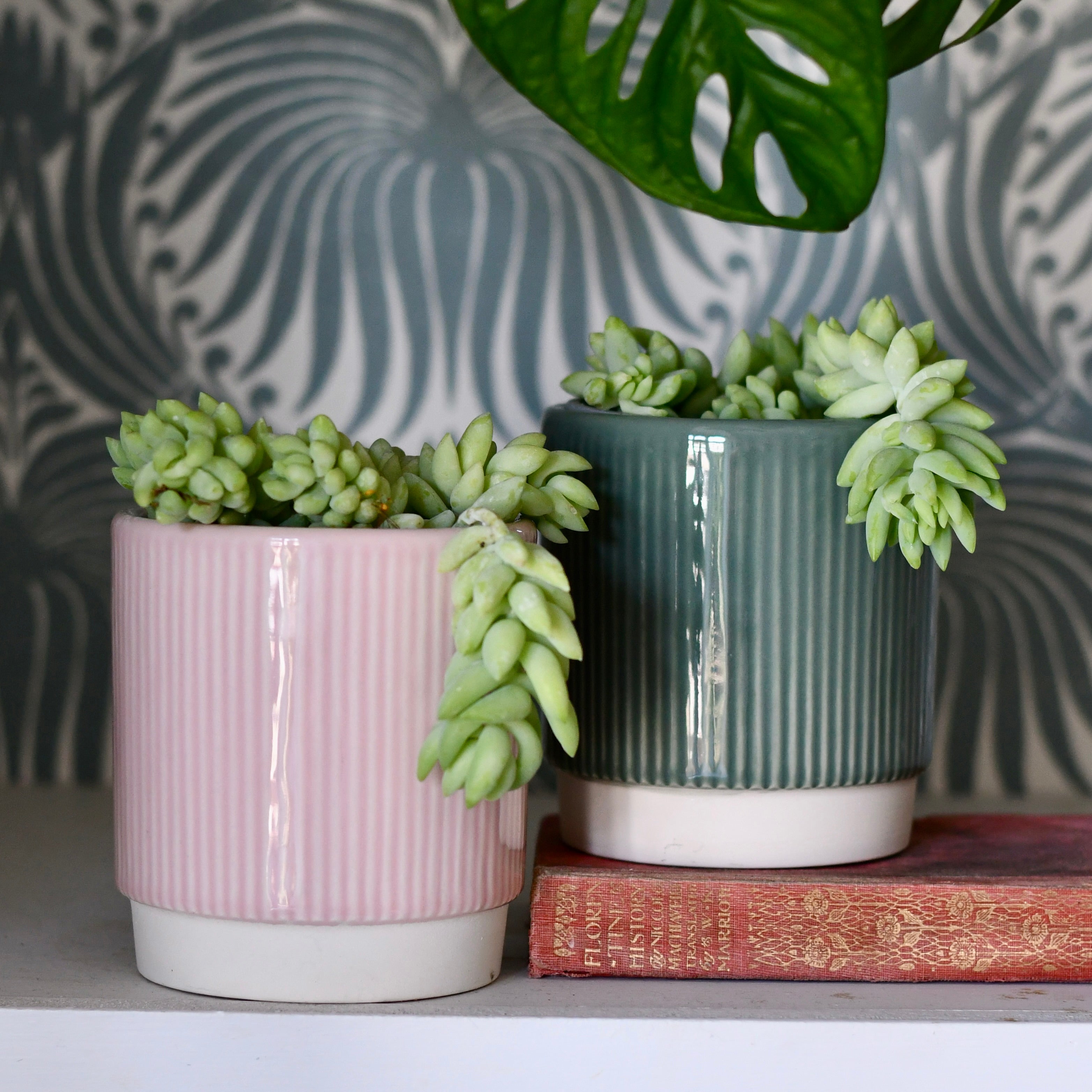 Athens Ceramic Reactive Glaze Indoor Ribbed Plant Pot Pink (10.5cm pot ...